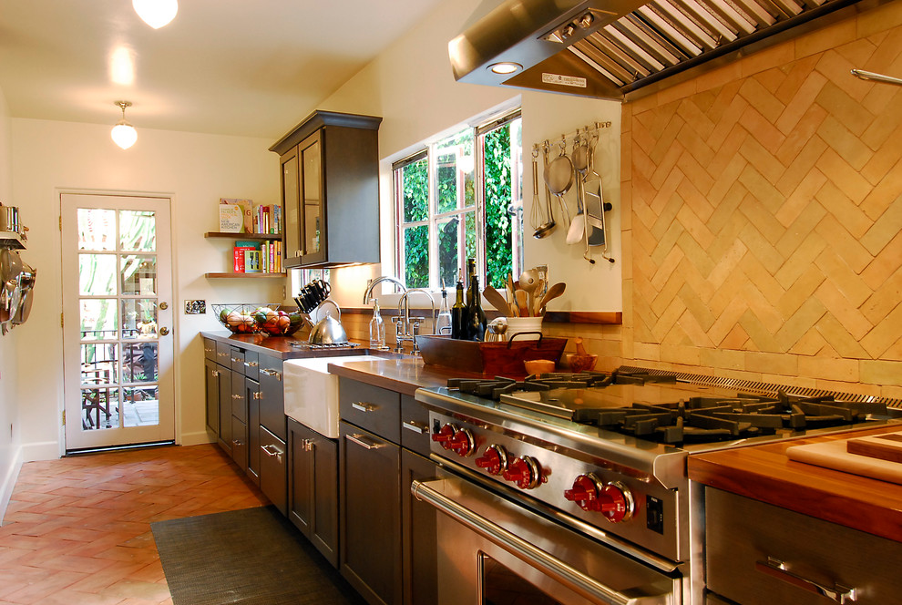 California Spanish Style Kitchen - Kitchen - Los Angeles - by Good Home ...