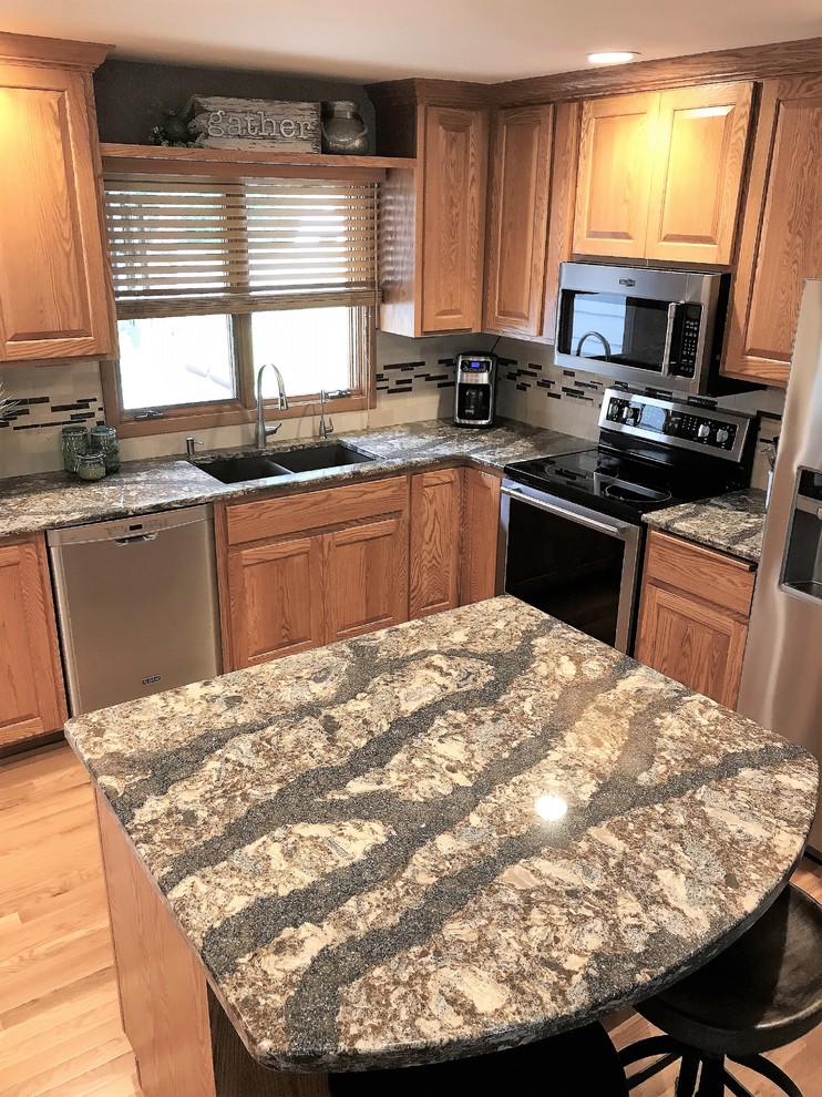 Cambria Harlech Kitchen Countertops and Fairbourne Master Vanity ...