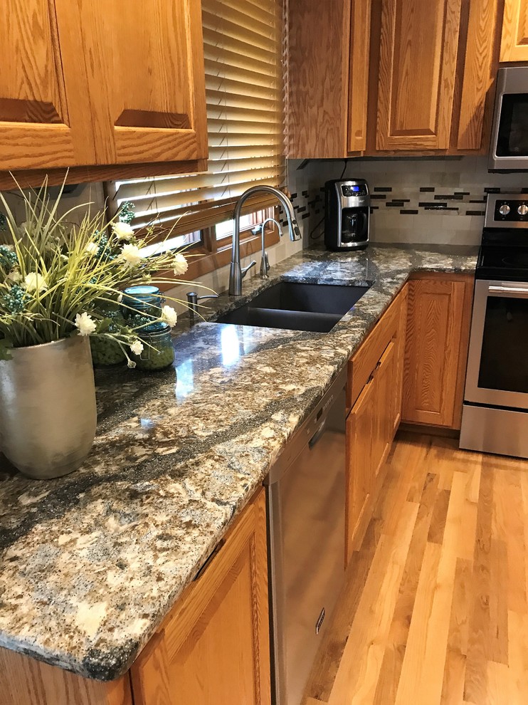 Cambria Harlech Kitchen Countertops and Fairbourne Master Vanity ...