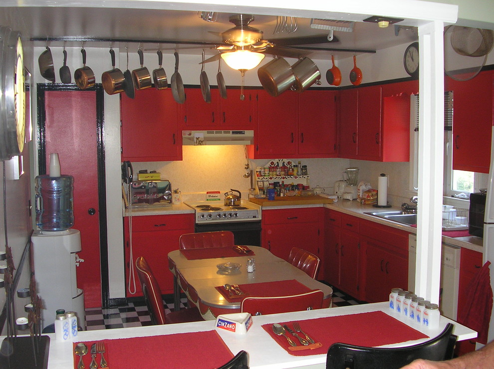 CAMPOREALE RETRO 50S KITCHEN - Eclectic - Kitchen - New York - by ...