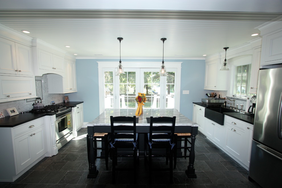 Cape Cod Kitchen - Traditional - Kitchen - New York - by Stonewater ...