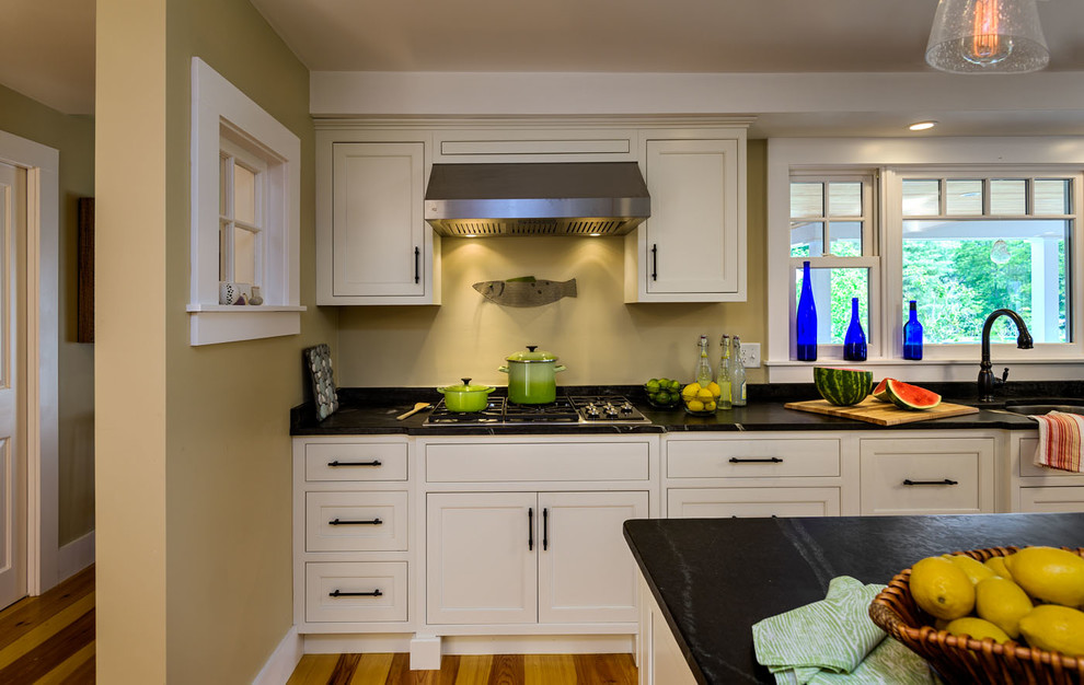 Cape Cod Style Farmhouse Renovation/Remodel, Kittery Maine ...