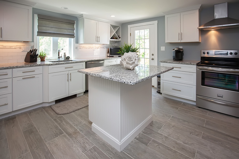 Cape Cod White Shaker Coastal Kitchen - Coastal - Kitchen - Boston - by ...