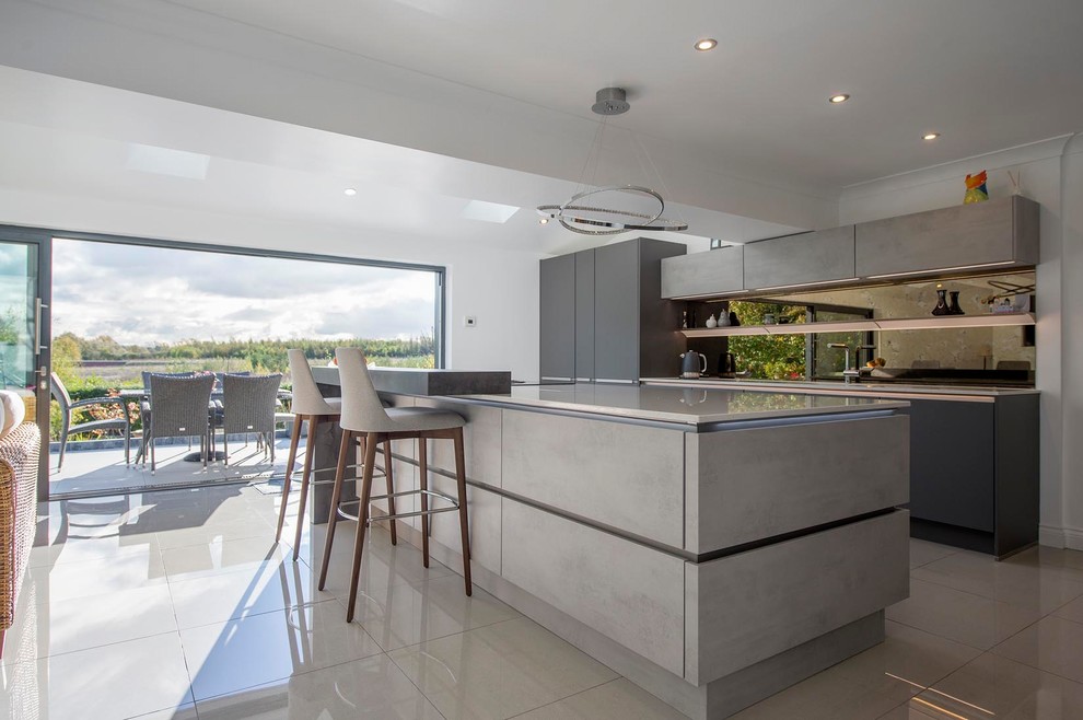 Case Study | Yew Tree Drive - Modern - Kitchen - Other - by Express in ...