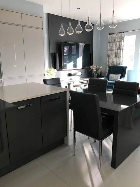 Cashmere & Anthracite kitchen - Modern - Kitchen - Essex - by Sapwood ...