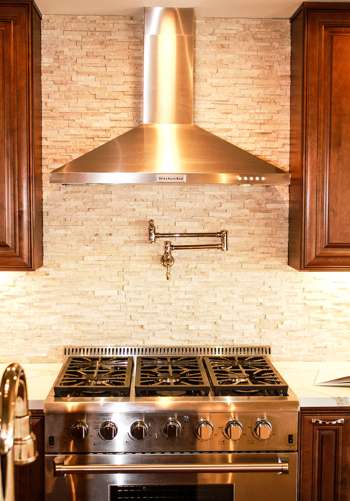 Casually Elegant Kitchen - Transitional - Kitchen - Orange County - by ...