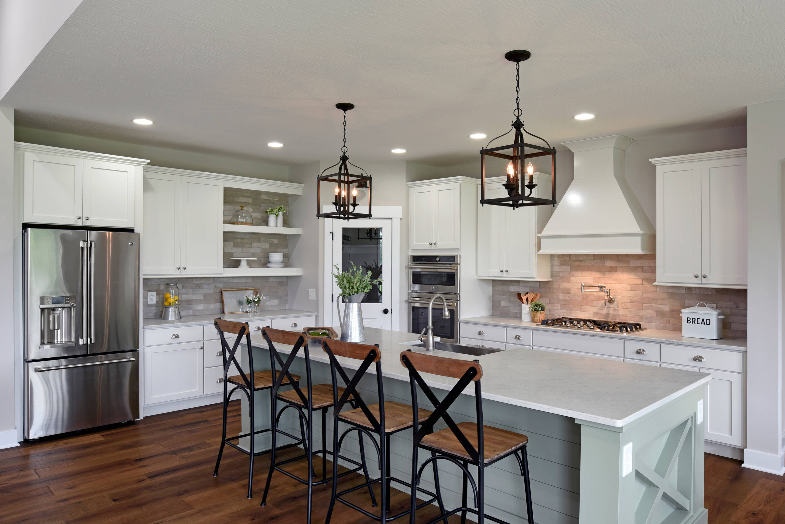 catalyst-homes-the-townsend-2017-homearama-home-6-dayton-homearama-img~94719d59098b4d03_14-0627 ...