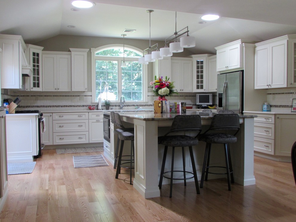 Center Island with Seating and Microwave - Transitional - Kitchen - New ...