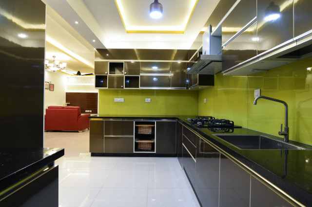 Century Central - Modular Kitchen in Bangalore - Moderne - Cuisine ...