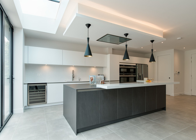 Ceramic Kitchen Island - Modern - Kitchen - London - by Uno Kitchens ...