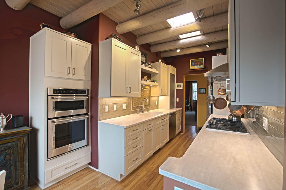 Chamberlin Galley Kitchen - Modern - Kitchen - Albuquerque - by Poulin ...