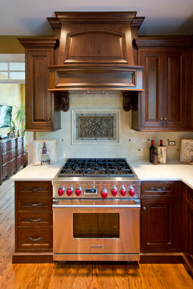 Chapman Court Project - Traditional - Kitchen - Chicago - by VeDco ...