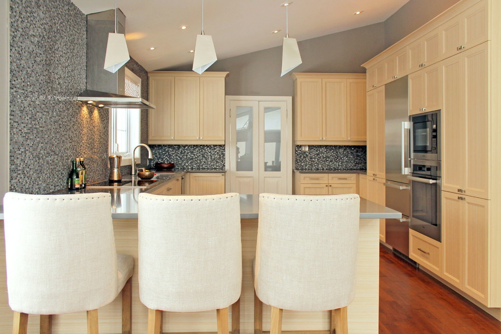 Charlevoix Kitchen - Transitional - Kitchen - Montreal - by Rebecca Mitchell Interiors | Houzz IE