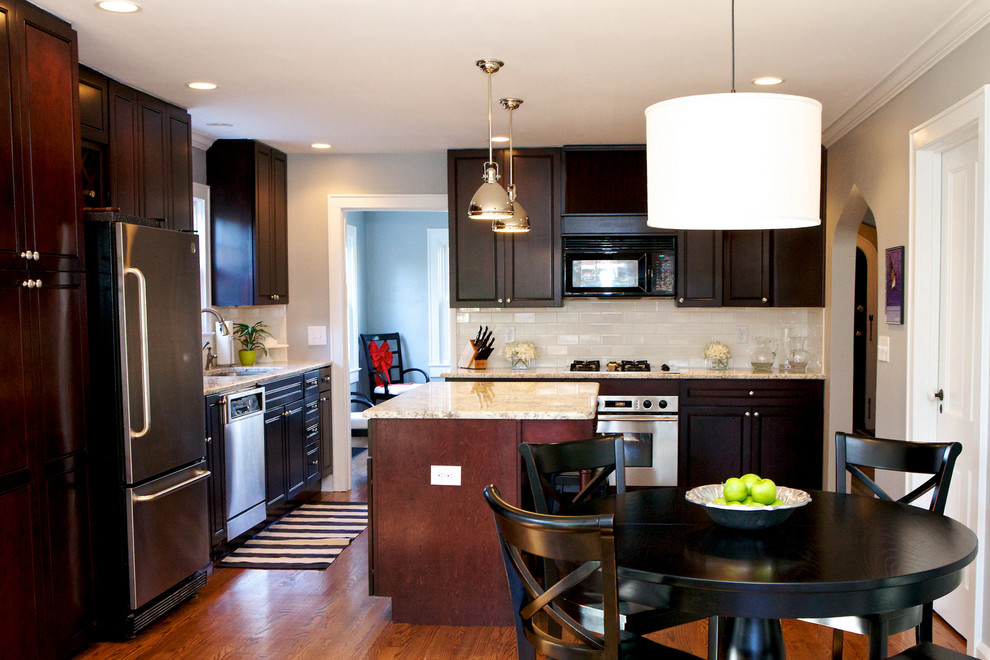 Chase - Traditional - Kitchen - Indianapolis - by Stilwell Design ...