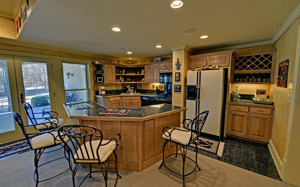 Chateau Elan Legends Custom Homes - Traditional - Kitchen - Atlanta ...