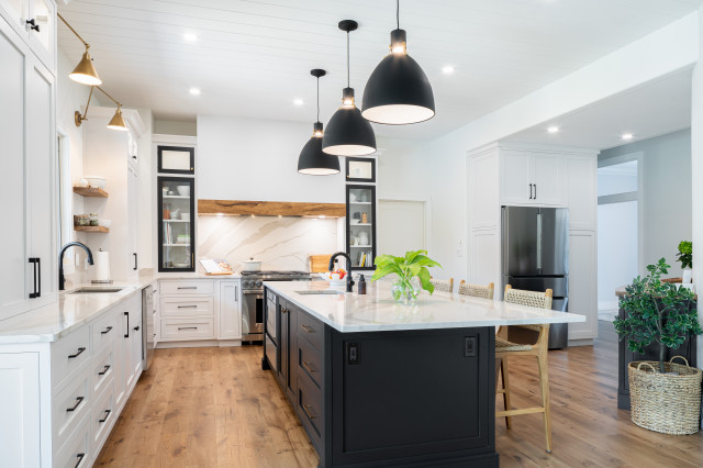 Chatham Main - Country - Kitchen - Toronto - by LP-wood Ltd. | Houzz AU