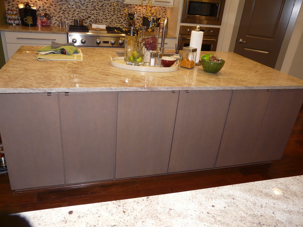 Chelsea home - Contemporary - Kitchen - Birmingham - by Creative ...
