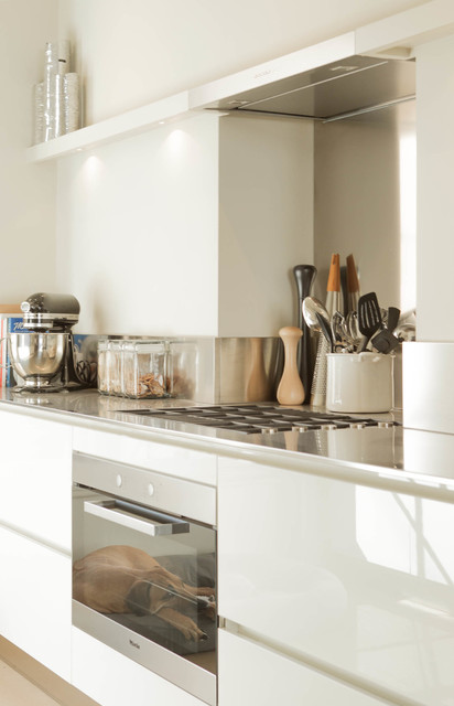 Chelsea House - Transitional - Kitchen - London - by Nash Baker ...