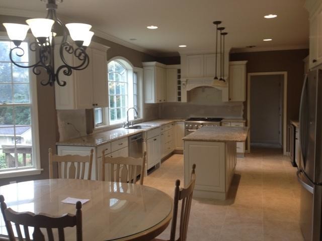 Chester Kitchen Island - Classique Chic - Cuisine - New York - par ...