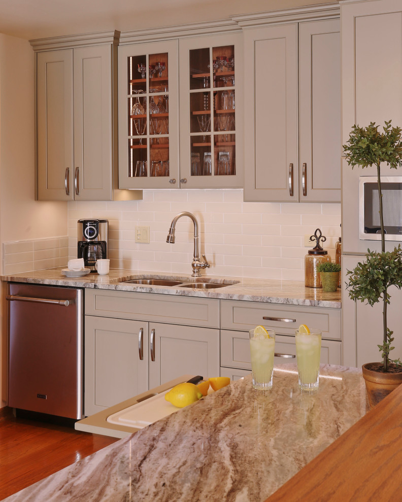 Chicago Aging in Place Kitchen. Designed by Fred M Alsen of fma ...