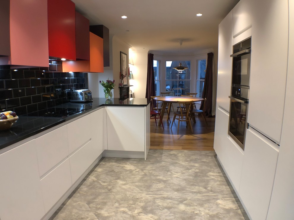 Christopher Mark Strada - Kitchen - Hertfordshire - by Glotech Kitchens ...
