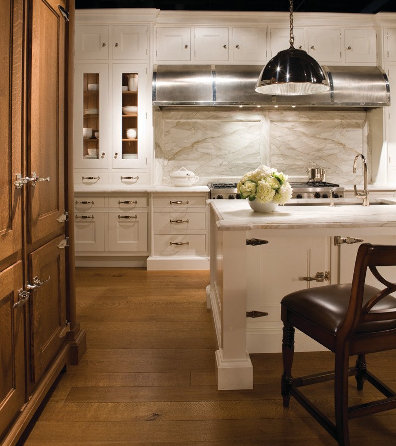 Christopher Peacock - Kitchen - Chicago - by LuxeHome | Houzz