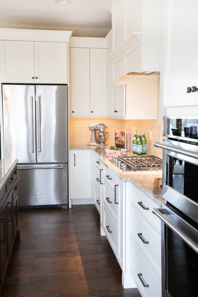 Circulation Storage and Style for Kitchen Makeover - Arts & Crafts ...