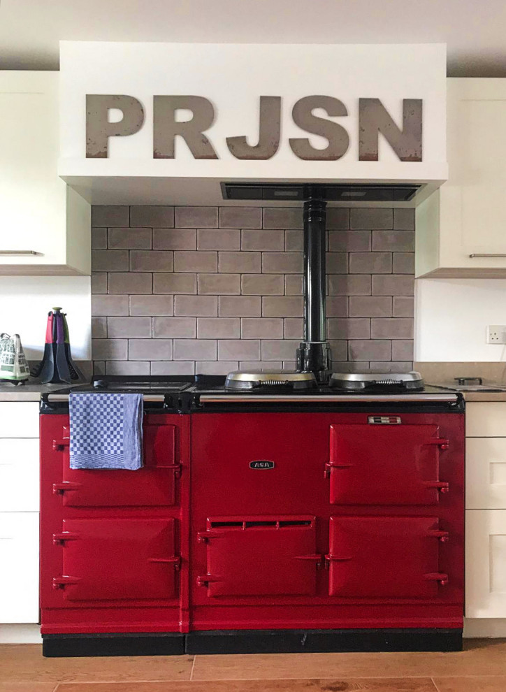 Claret Aga Maroon Red and Light Grey Kitchen - Traditional - Kitchen ...