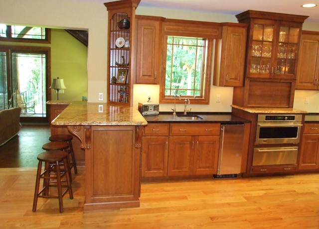 Classic & Traditional Wood Cabinet Kitchens - Traditional - Kitchen ...