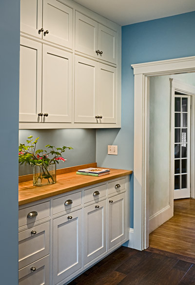 Classic kitchen design - Traditional - Kitchen - Boston - by Dennen ...