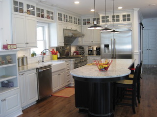 Classic Kitchen - Beach Style - Kitchen - Cleveland - by User | Houzz