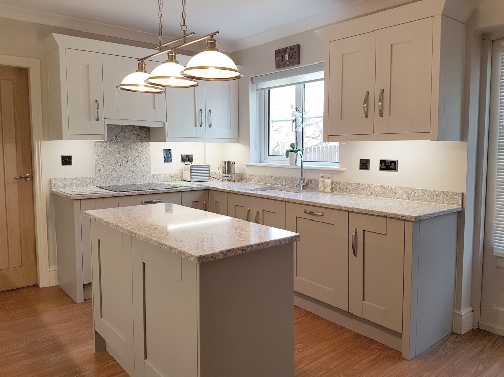 Classic shaker kitchen - Contemporary - Kitchen - by The Village ...