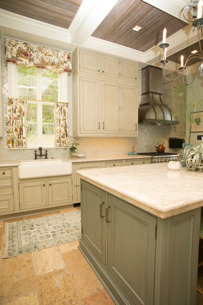 Classic St. Charles - Traditional - Kitchen - New Orleans - by Cabinets ...