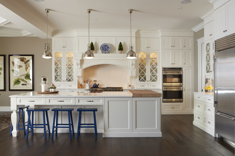Classic White Kitchen - Traditional - Kitchen - Toronto - by Chervin ...