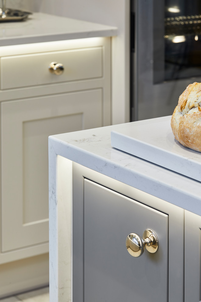 Classic white kitchen with circular oak breakfast bar - Modern ...