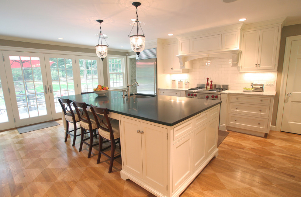 Classically Modern Kitchen - Traditional - Kitchen - Boston - by KI3 ...
