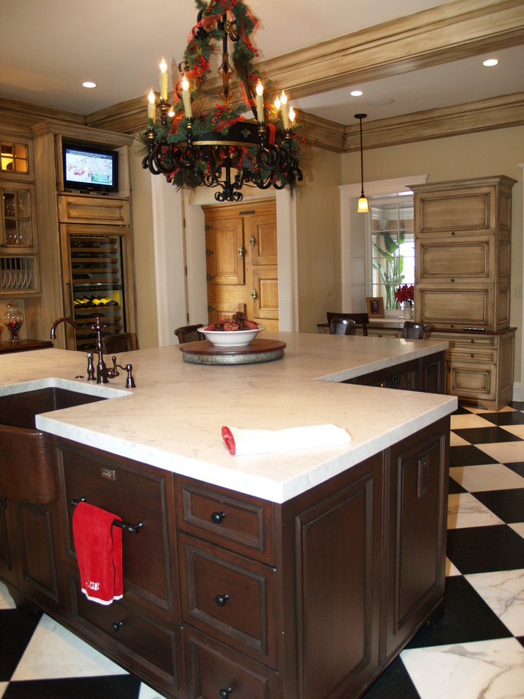 CLEVELAND HTS - Traditional - Kitchen - Cleveland - by Harlequin Design ...