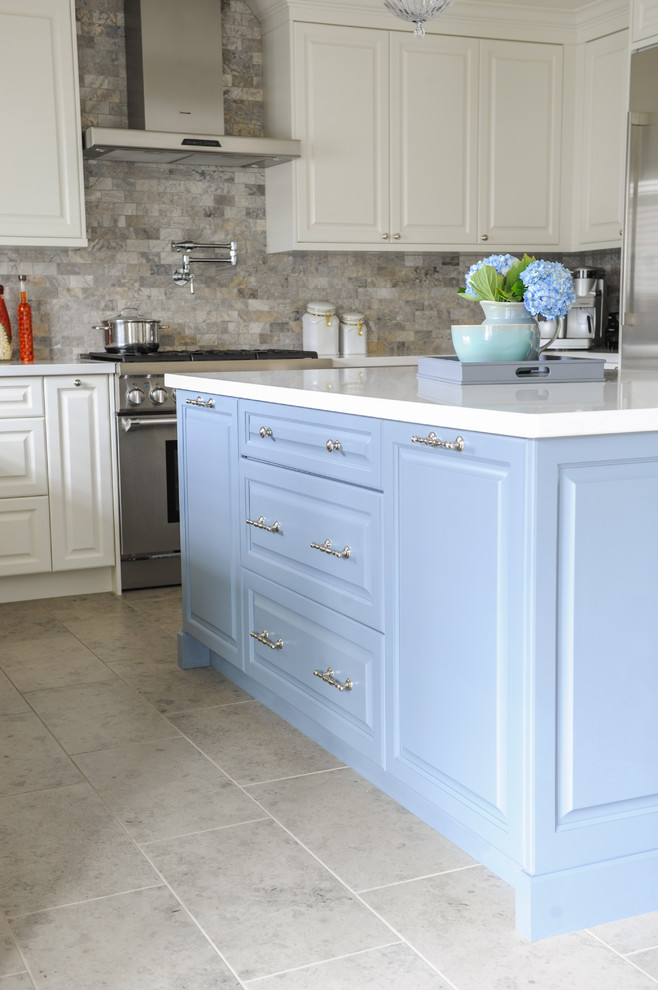 Cleverly Classic - Transitional - Kitchen - Vancouver - by Enviable ...