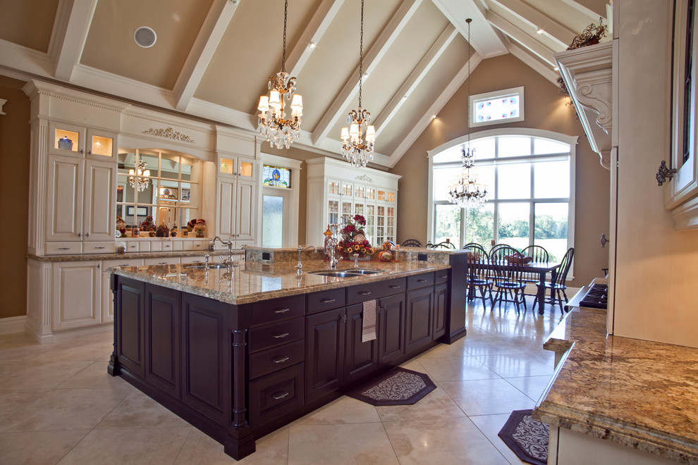 Clyde - Traditional - Kitchen - Toronto - by Fourteen Estates | Houzz