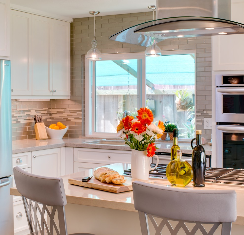 Coastal Contemporary - Beach Style - Kitchen - San Diego - by User | Houzz
