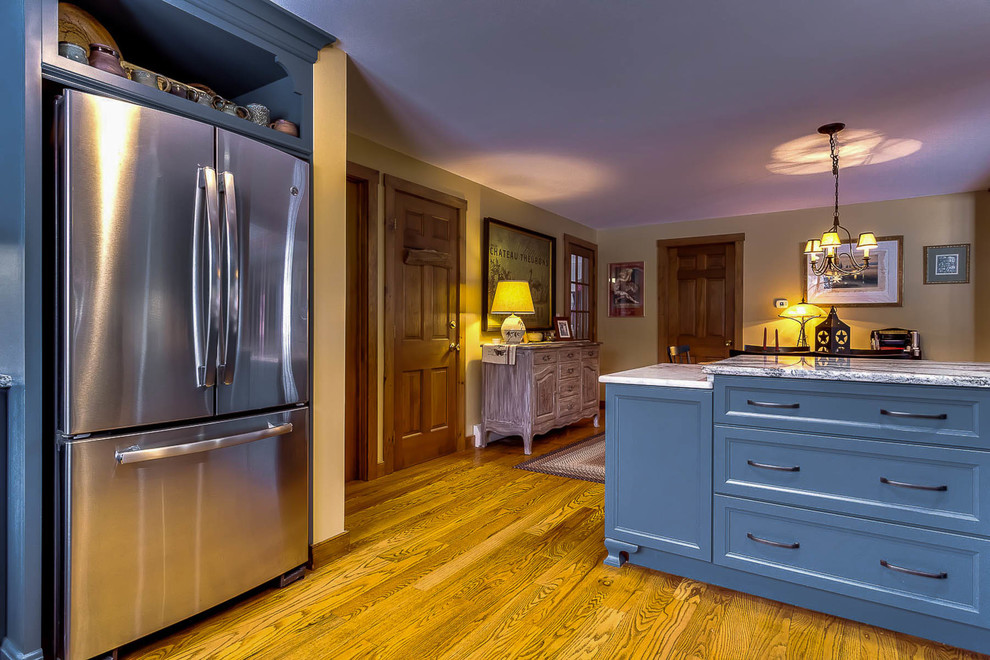 Colonial Blue Kitchen - Traditional - Kitchen - Bridgeport - by Kitchen ...