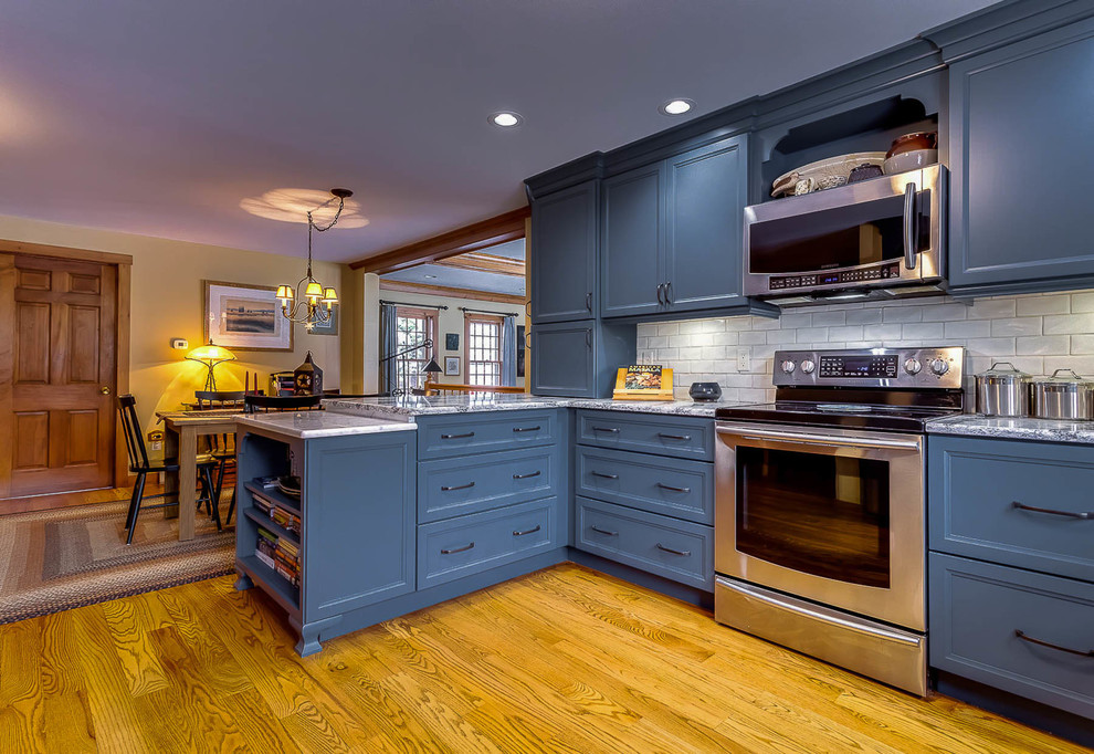 Colonial Blue Kitchen - Traditional - Kitchen - Bridgeport - by Kitchen ...