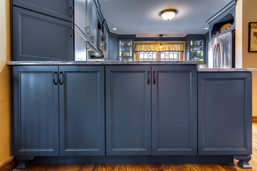 Colonial Blue Kitchen - Traditional - Kitchen - Bridgeport - by Kitchen ...