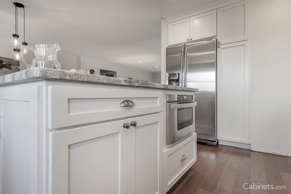 Colonial Maple Bright White Cabinets | Cabinets.com - Modern - Kitchen ...