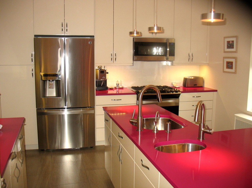 Color-Pop Kitchen - Contemporary - Kitchen - New York - by Jacqueline ...
