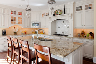 Colton Road - Traditional - Kitchen - Philadelphia - by Weaver ...