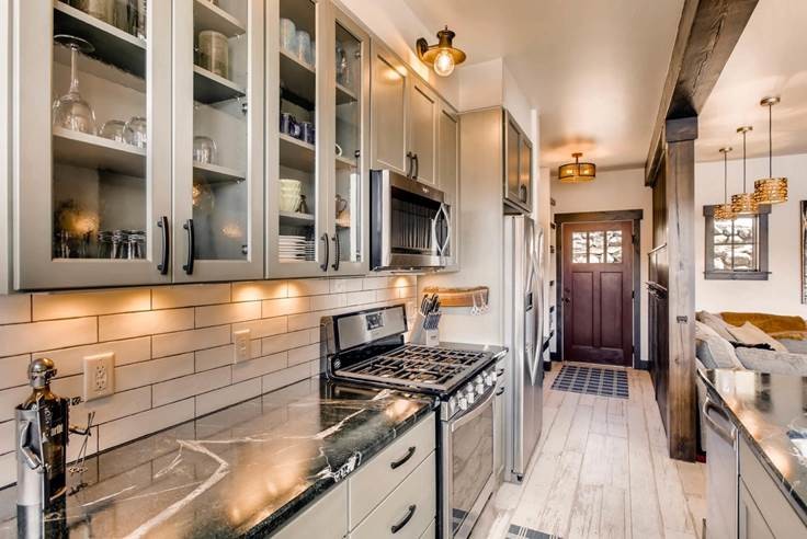 Columbine Cabin - Rustic - Kitchen - Denver - by Alpine Lumber | Houzz