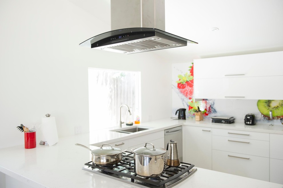 Comanche Kitchen - Modern - Kitchen - Los Angeles - by Pearl Remodeling ...