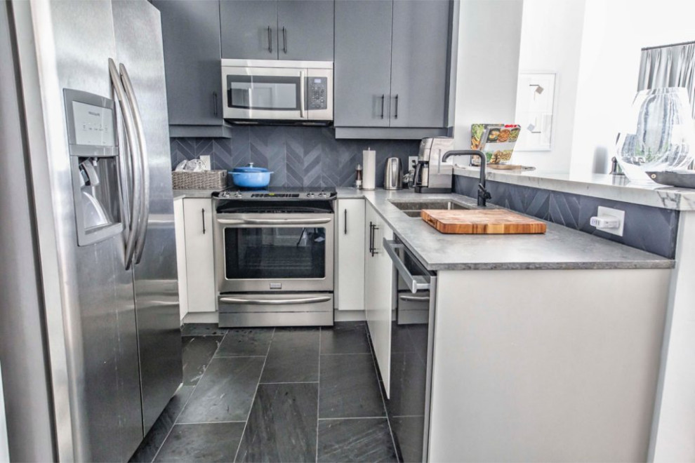 Condo Renovation - Modern - Kitchen - Toronto - by GROUND UP ...