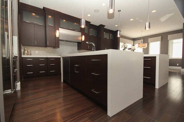 Contemporary & Modern Kitchens - Contemporain - Cuisine - Edmonton ...